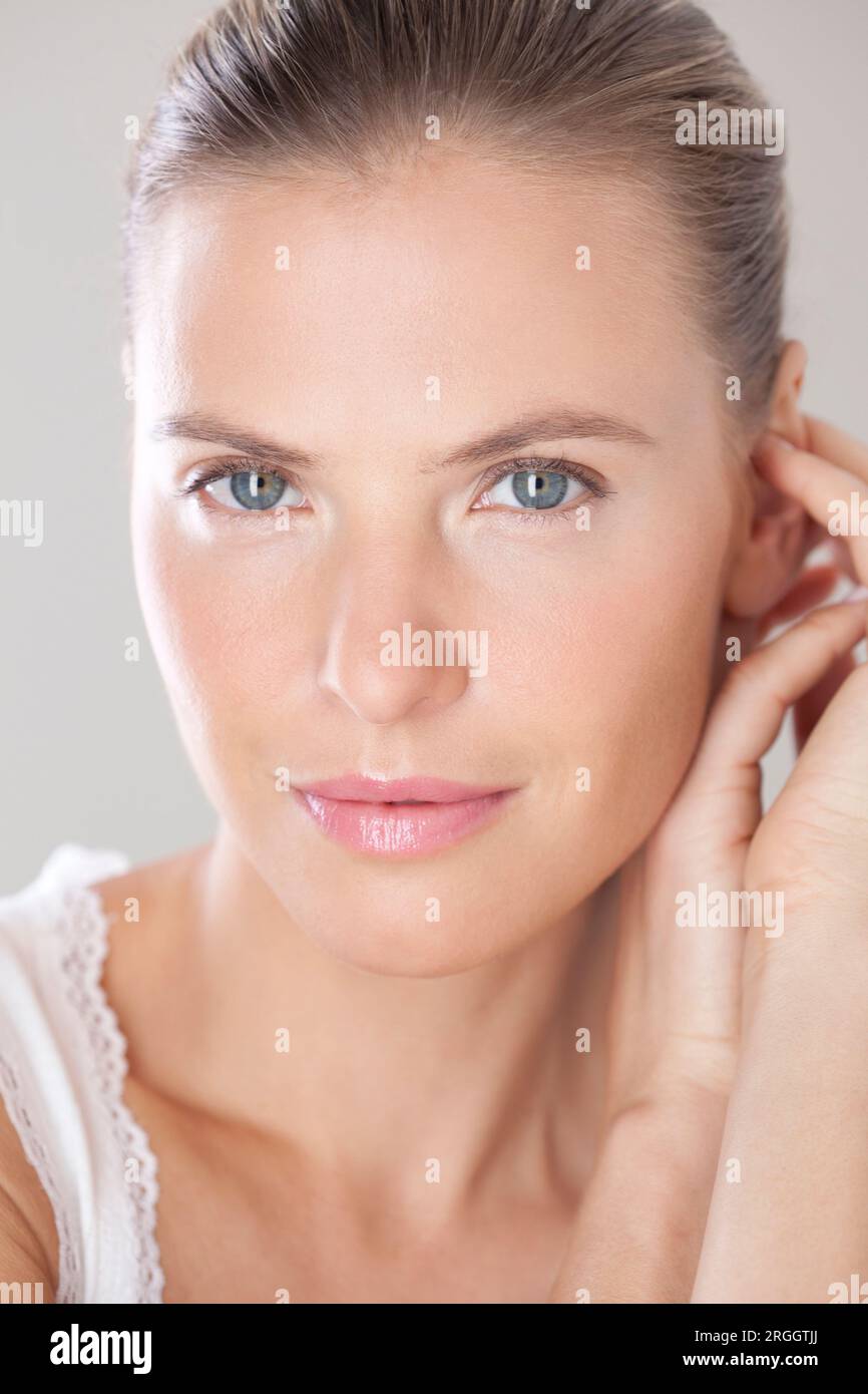 Womserene hi-res stock photography and images - Alamy