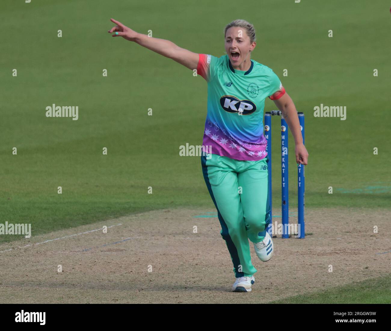 Amanda rowe hi-res stock photography and images - Alamy