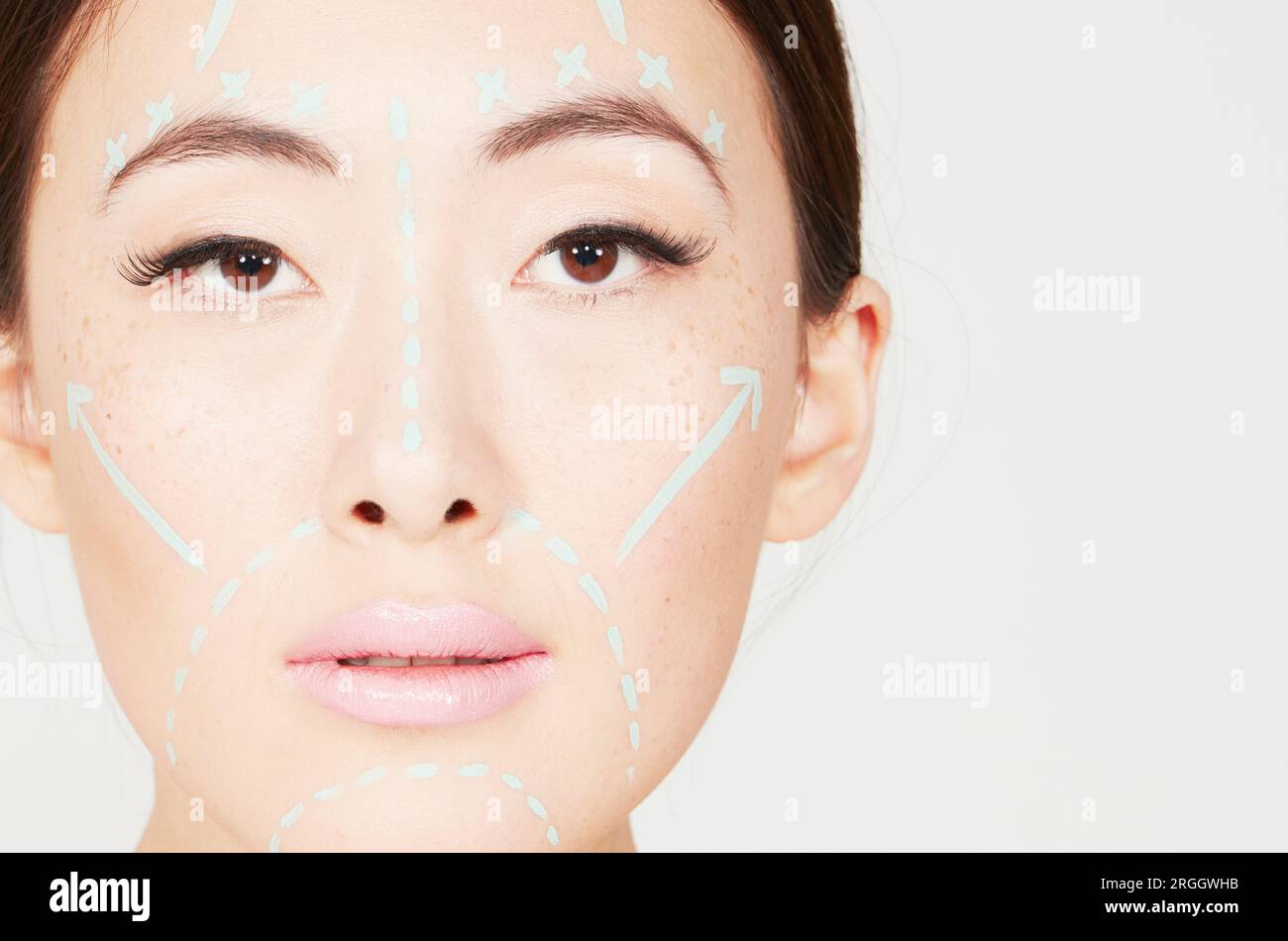 Young woman lines drawn hi-res stock photography and images - Alamy