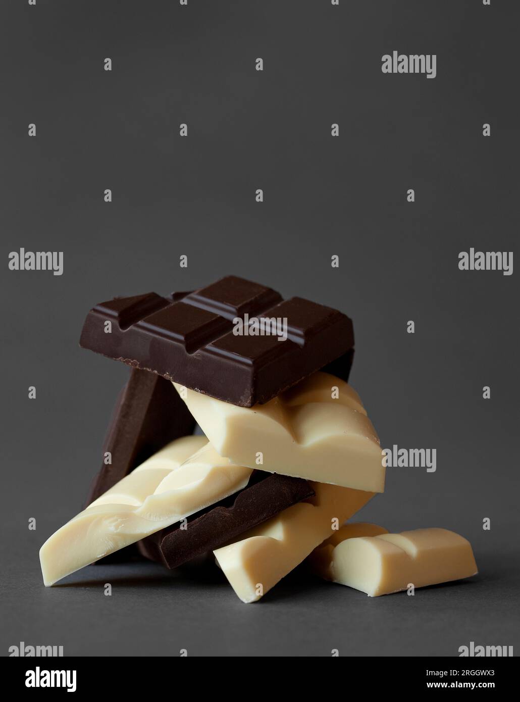 Chocolate pile groups hi-res stock photography and images - Alamy
