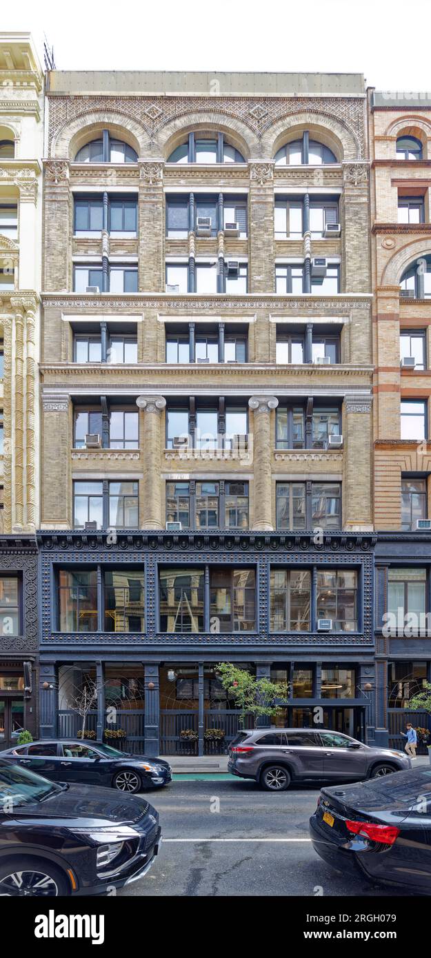 University mews hi-res stock photography and images - Alamy