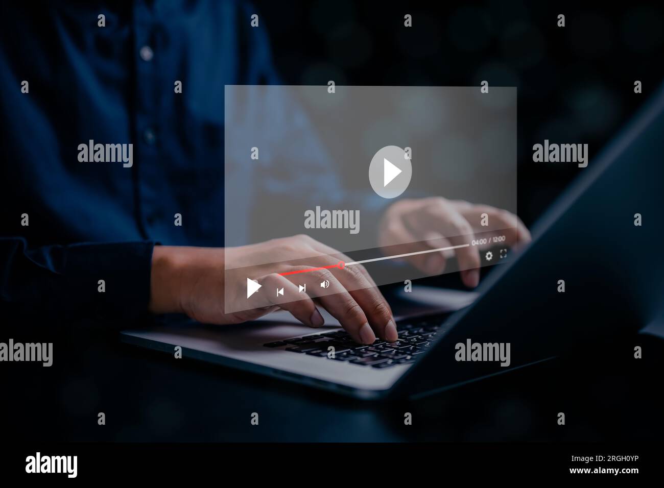 Tutorial online screen hi-res stock photography and images - Alamy