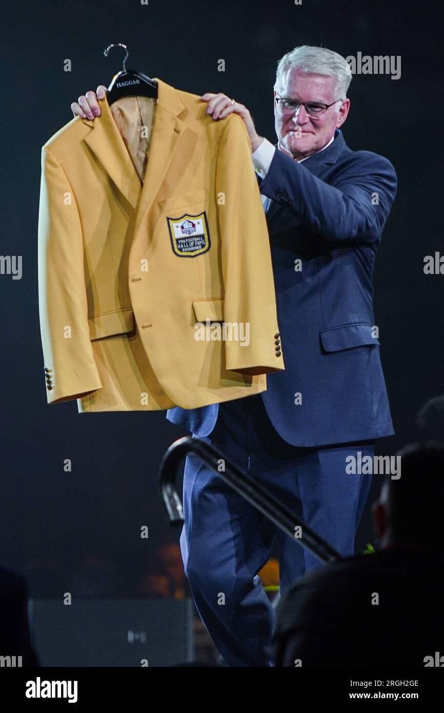 Canton, Ohio, USA. 4th Aug, 2023. Scott Howley, son of Chuck Howley ...