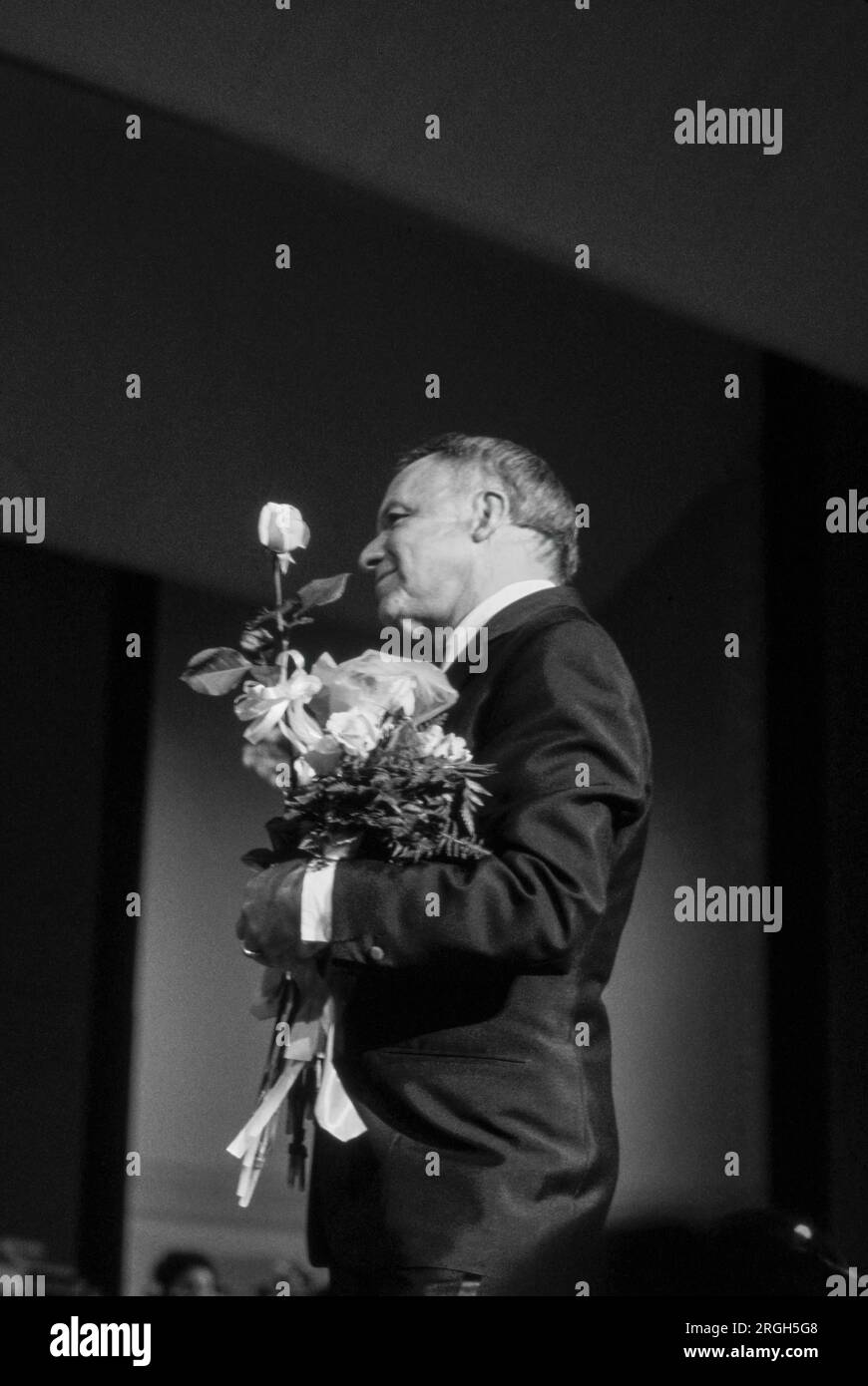 Frank Sinatra in performance, 1982. Photograph by Bernard Gotfryd ...