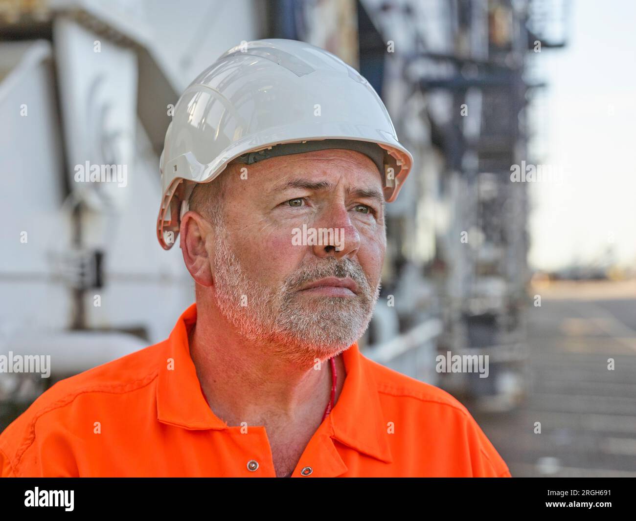 Portraits of working people in the uk hi-res stock photography and ...