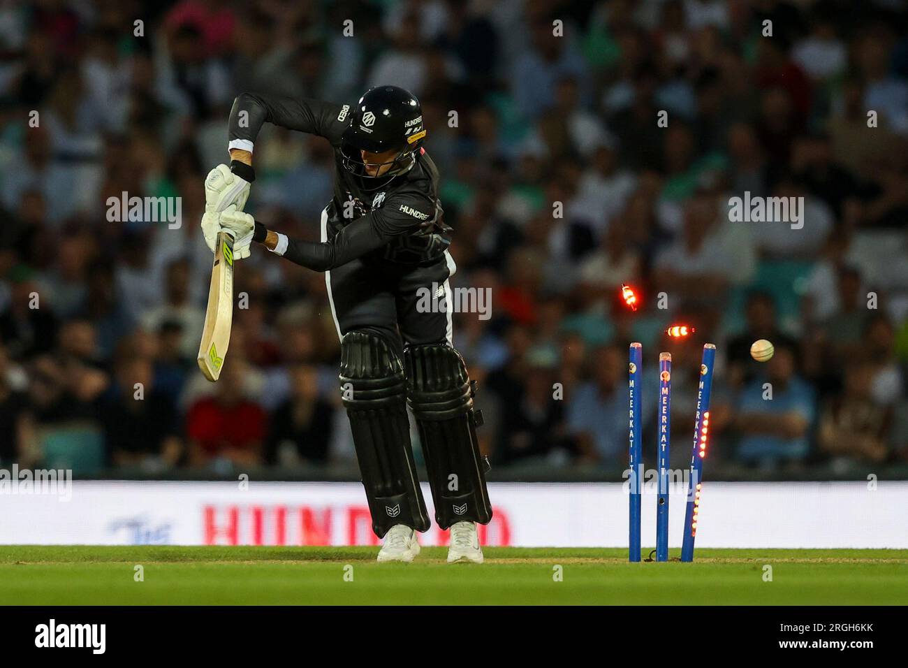 London, England. 9th August, 2023. Manchester Orginals' Tom Hartley is ...