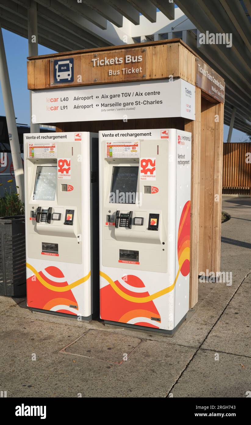 French bus marseille hi-res stock photography and images - Alamy
