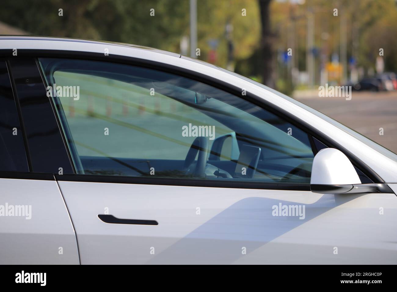 Front glass of a white car door close-up Stock Photo - Alamy