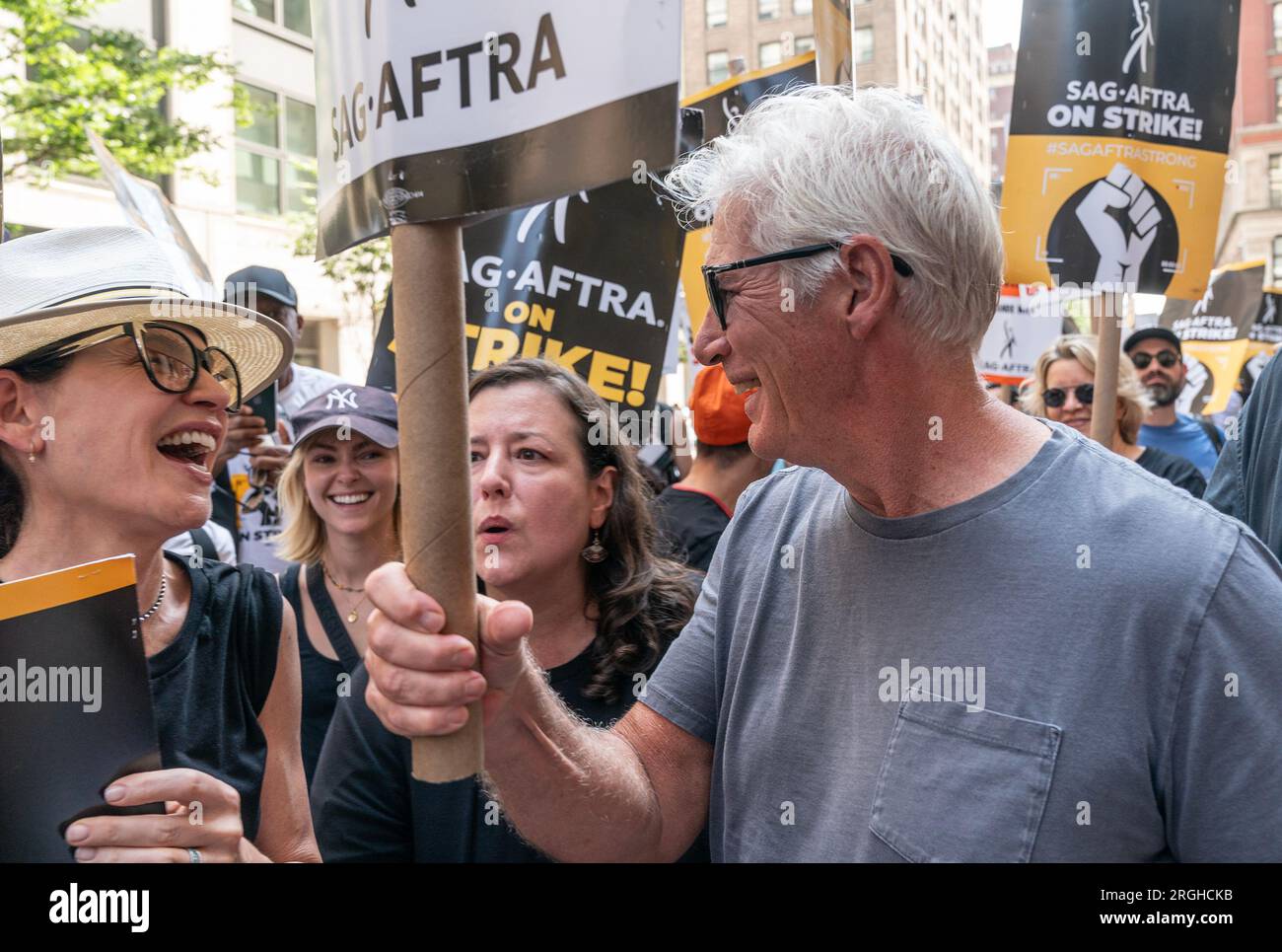 New York, USA. 09th Aug, 2023. Julianna Margulies, AnnaSophia Robb ...