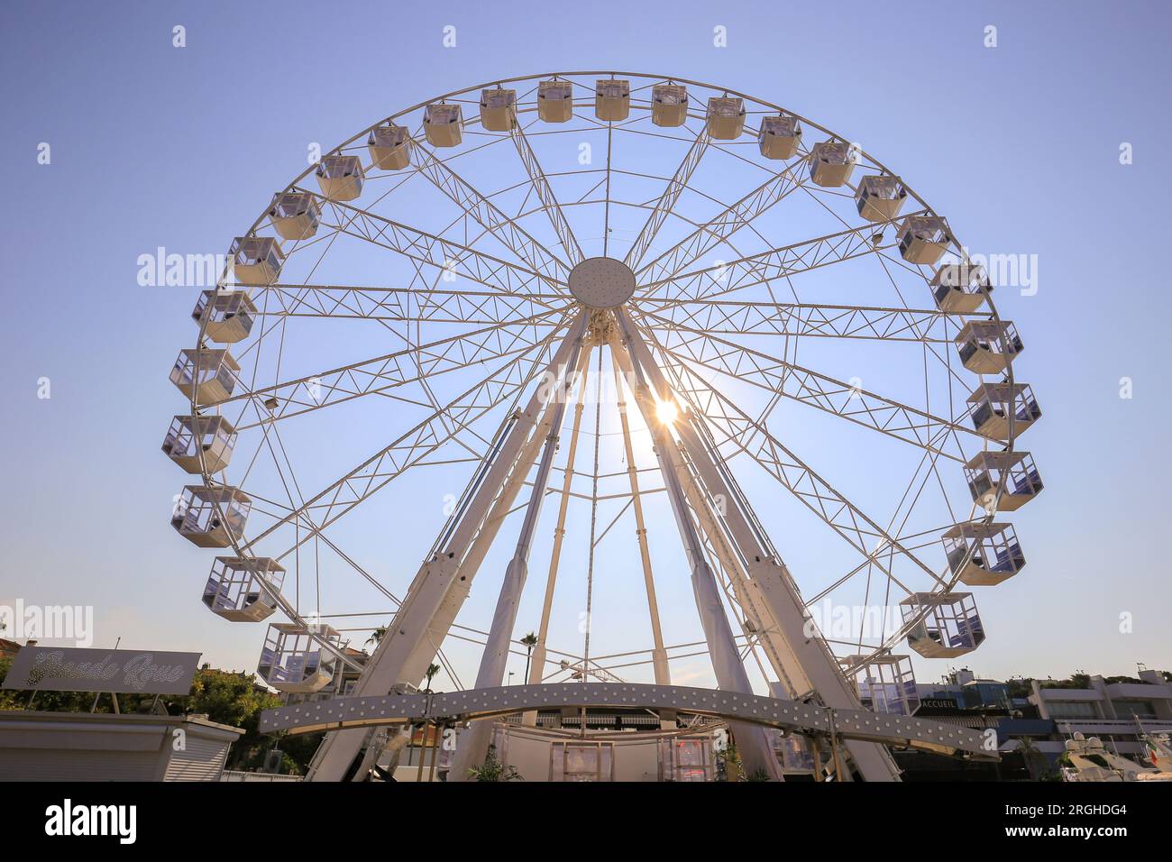 Big white ferris wheel in Cannes Stock Photo - Alamy