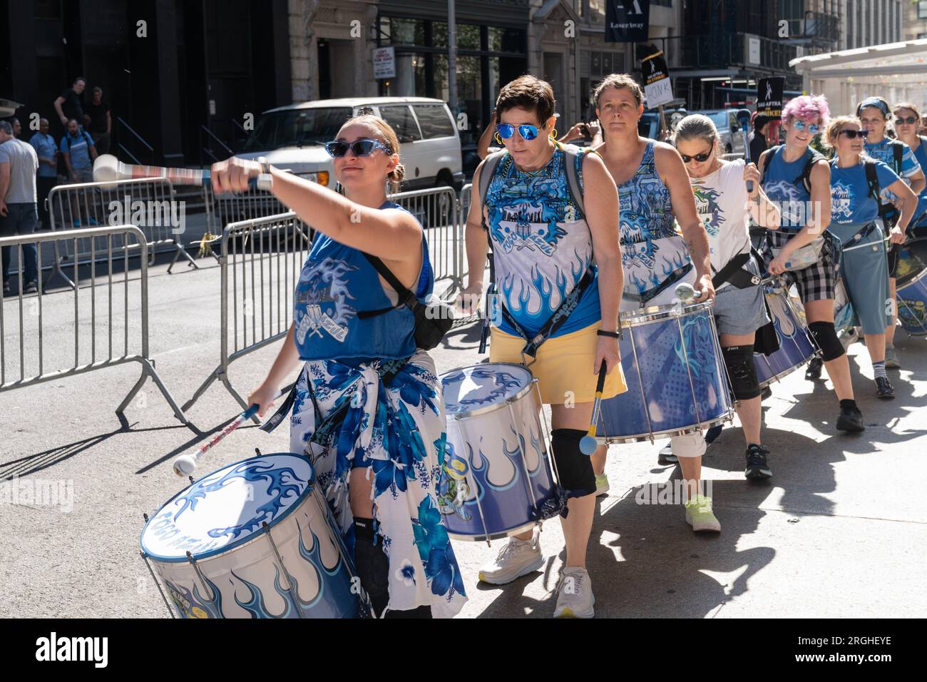 Fogo Azul NYC joined WGA picket on 100th day of strike at Netflix and ...