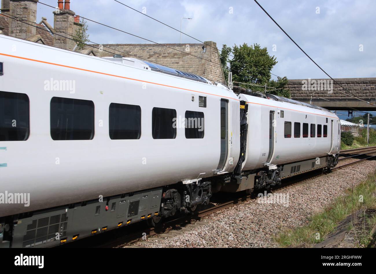 New class 805 AT 300 bi-mode multiple unit built by Hitachi Rail on ...