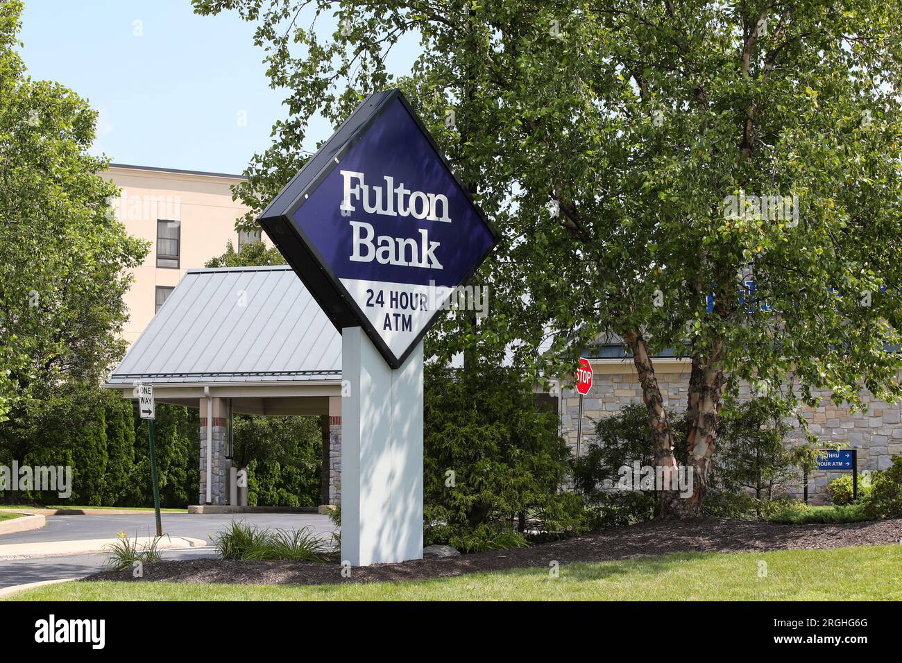 Fulton bank hi-res stock photography and images - Alamy