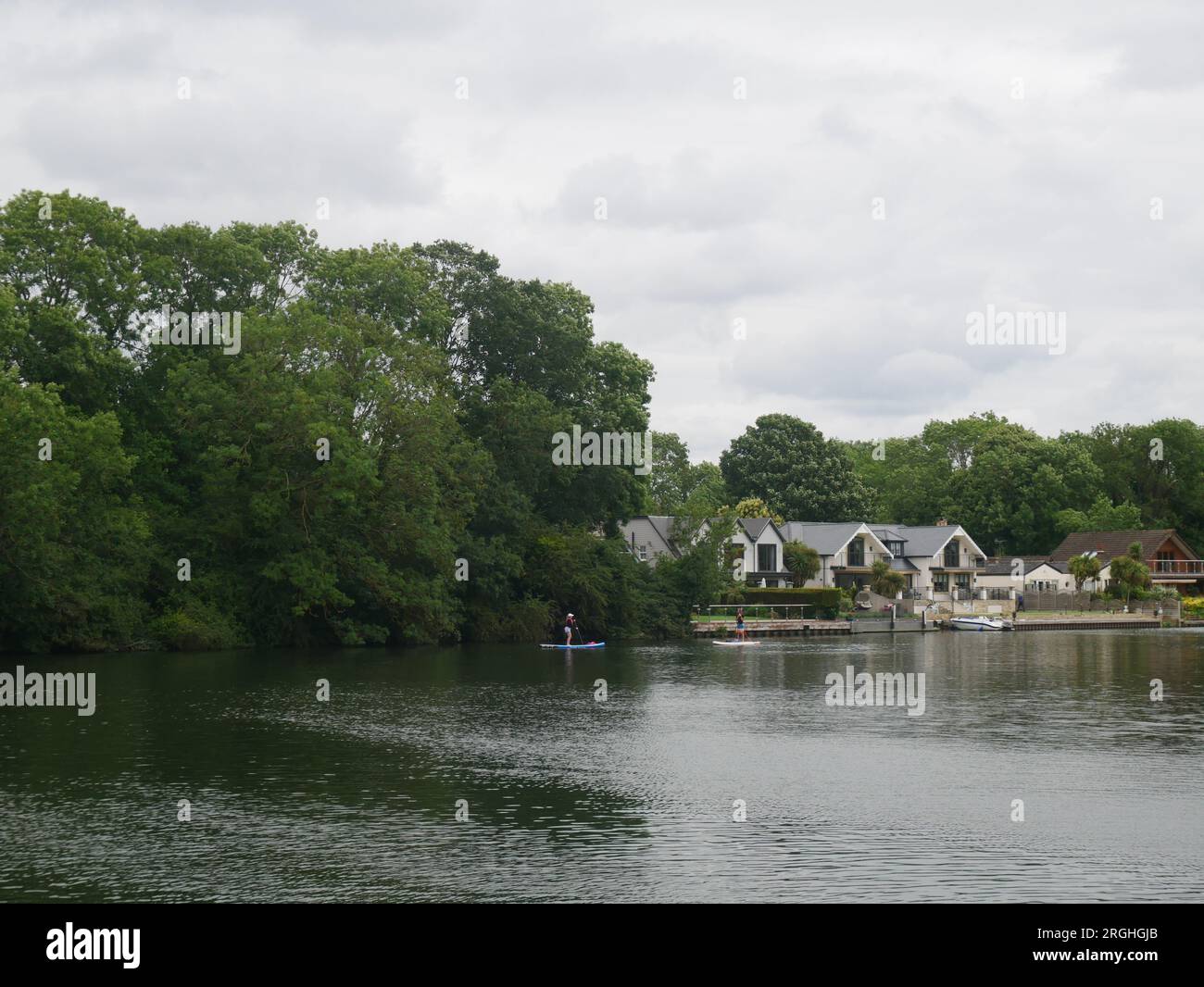 Runnymead magna carta hi-res stock photography and images - Alamy