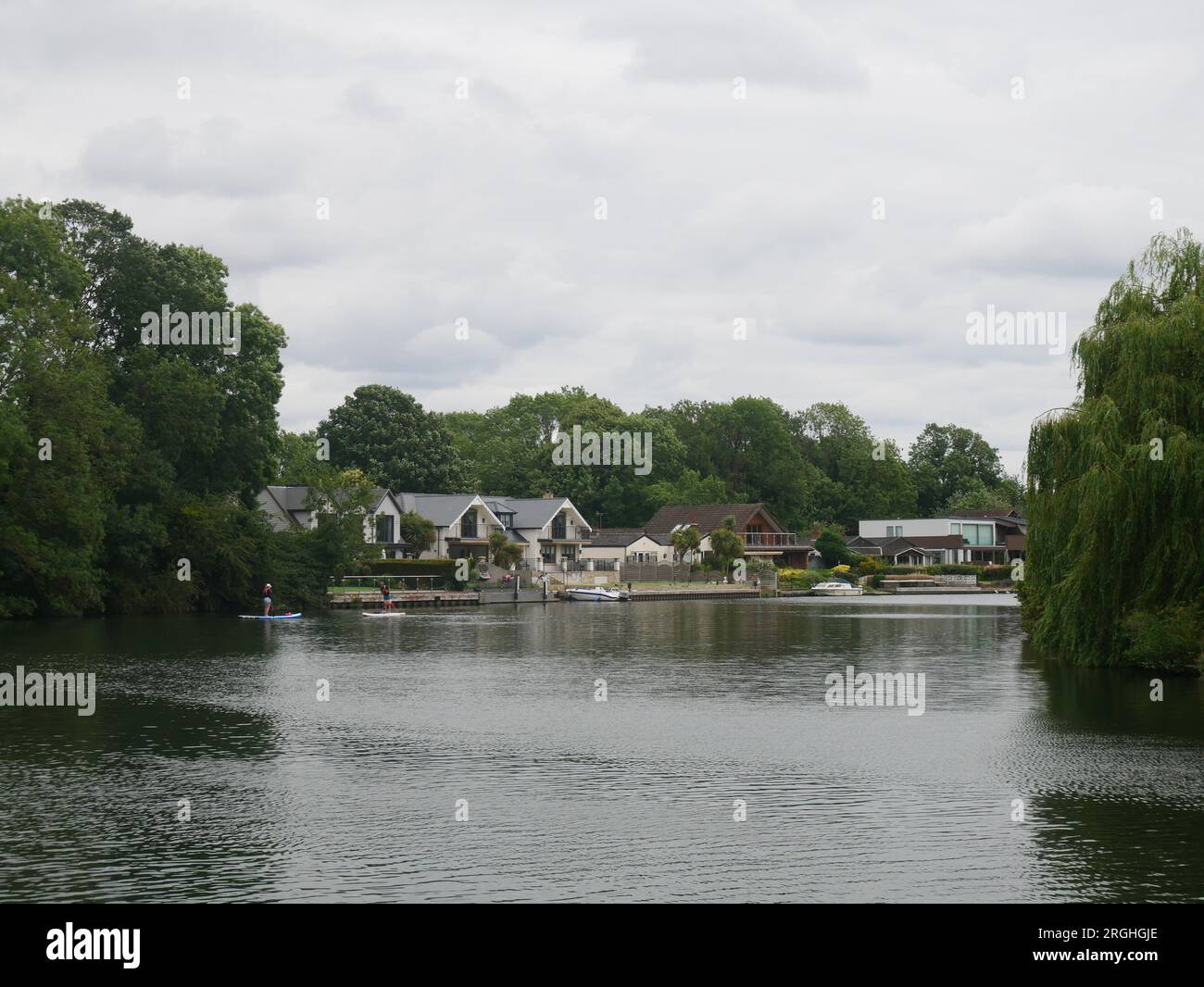 Runnymead magna carta hi-res stock photography and images - Alamy