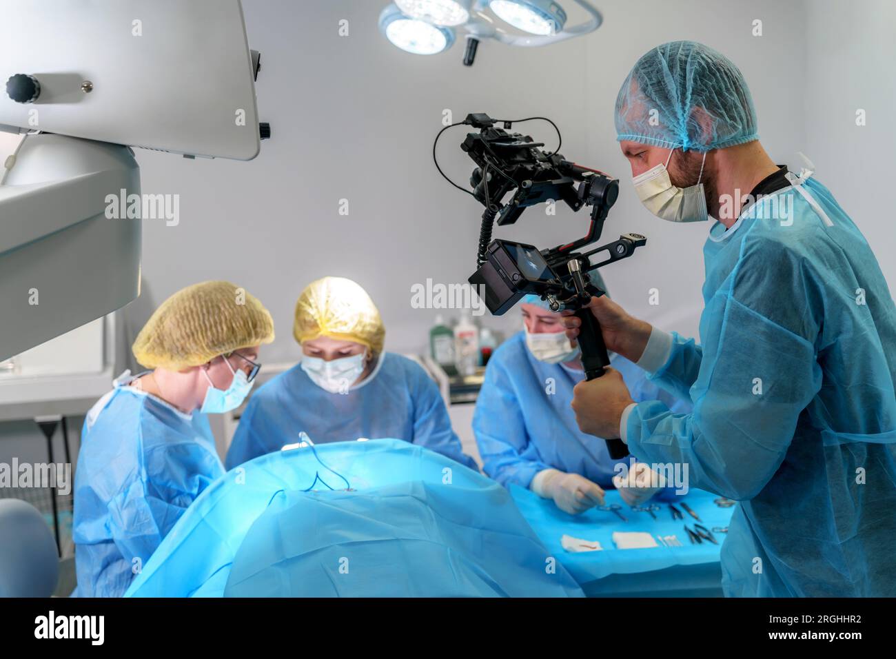 Plastic surgeon patient filming hi-res stock photography and images - Alamy