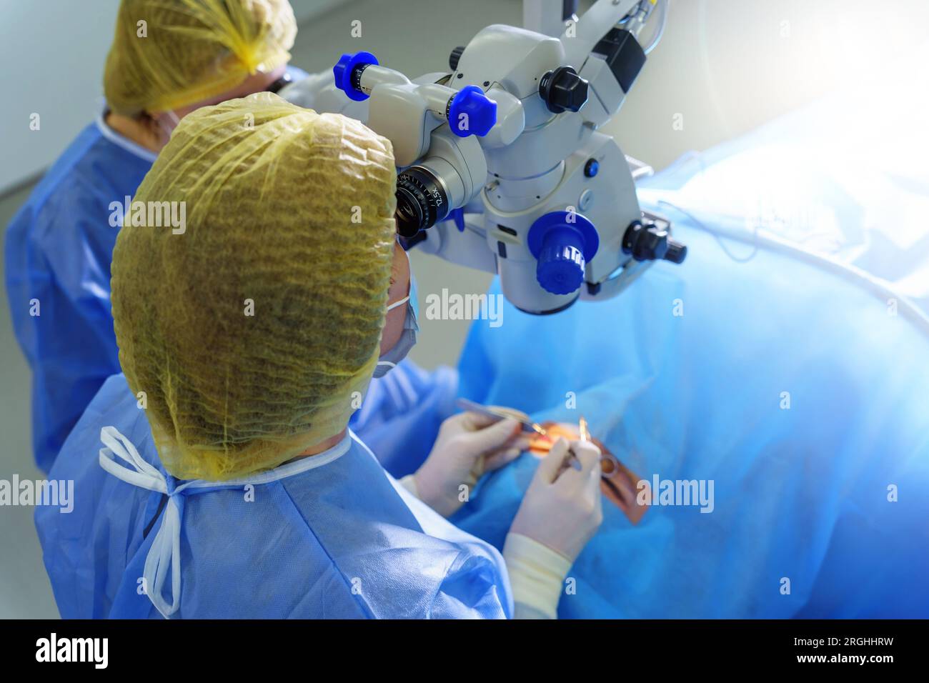 Surgical microscope plastic surgery hi-res stock photography and images ...