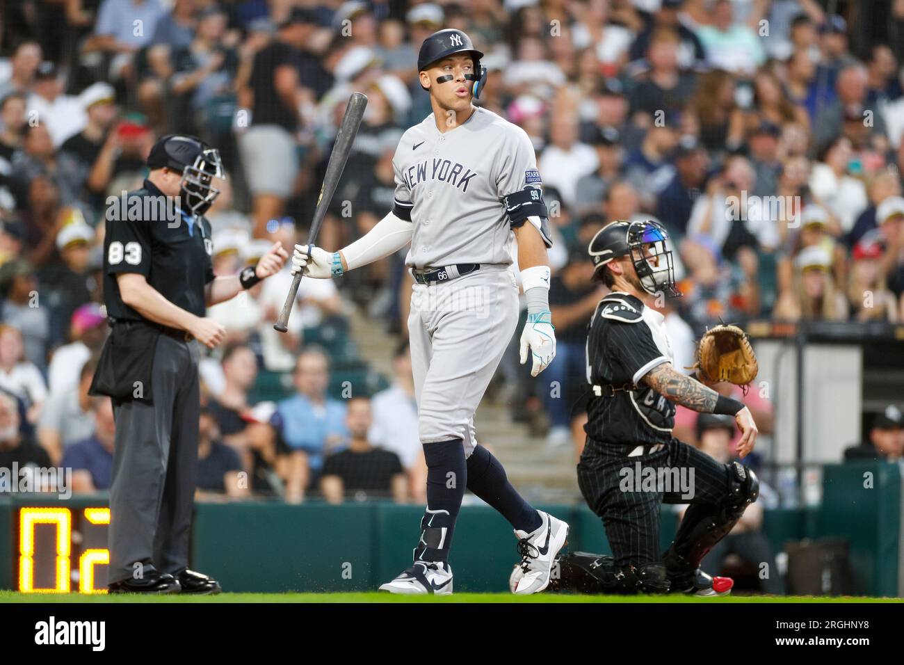 Aaron judge out field hi-res stock photography and images - Alamy