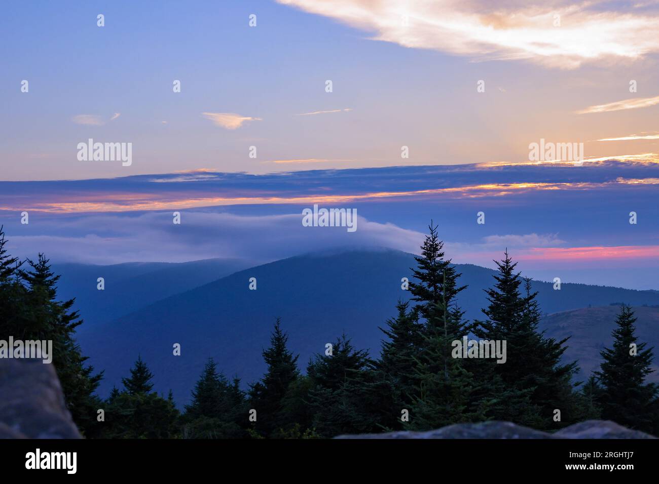 Roan mountain hi-res stock photography and images - Alamy