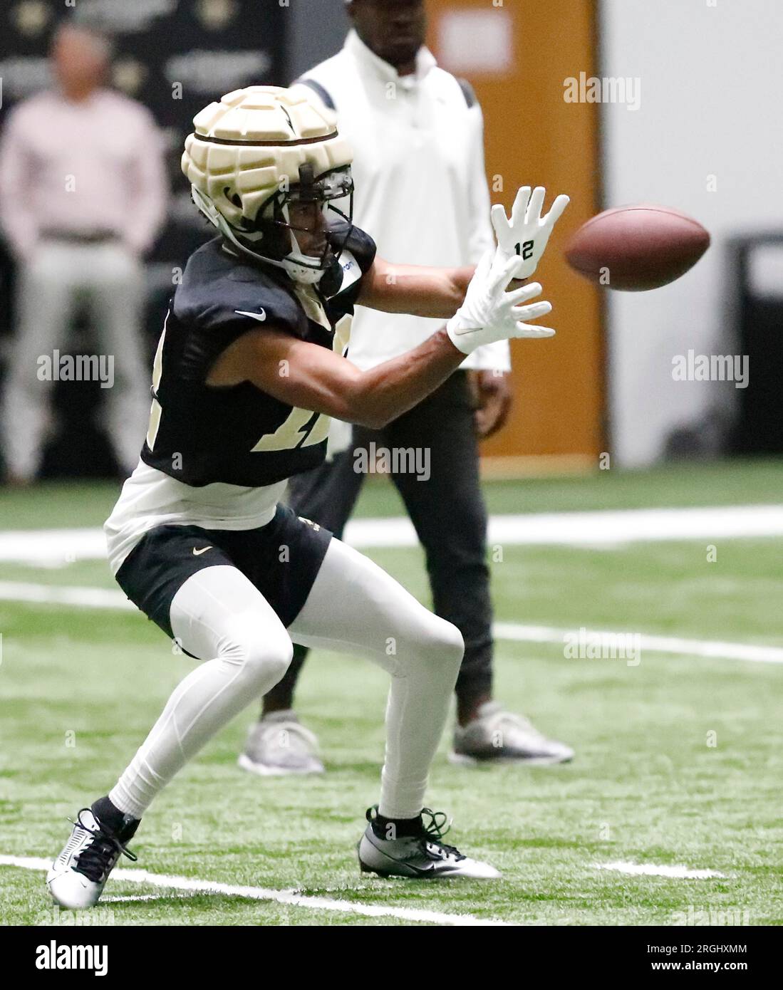 Chris olave hi-res stock photography and images - Alamy