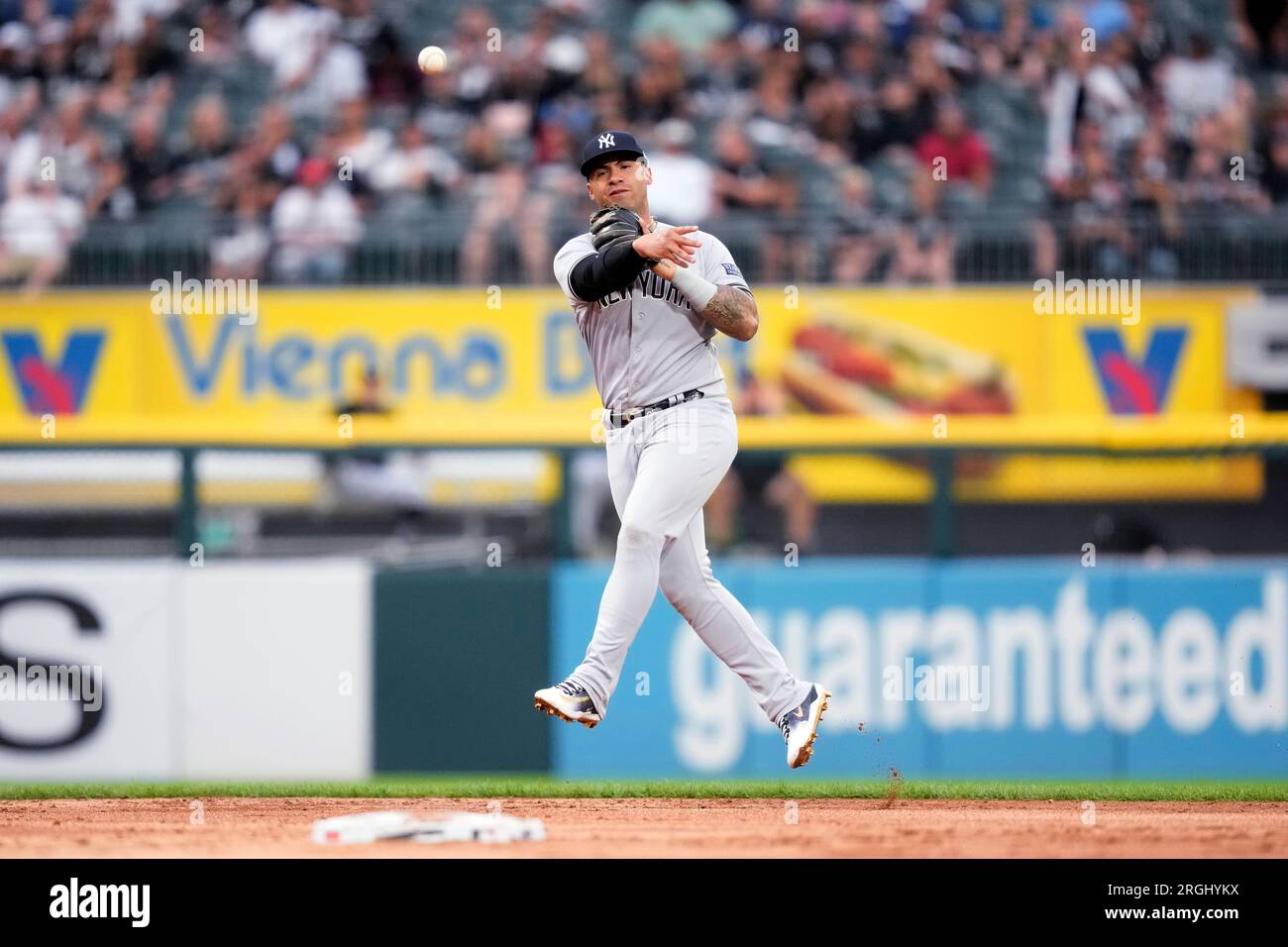 New York Yankees second baseman Gleyber Torres throws out Chicago White ...