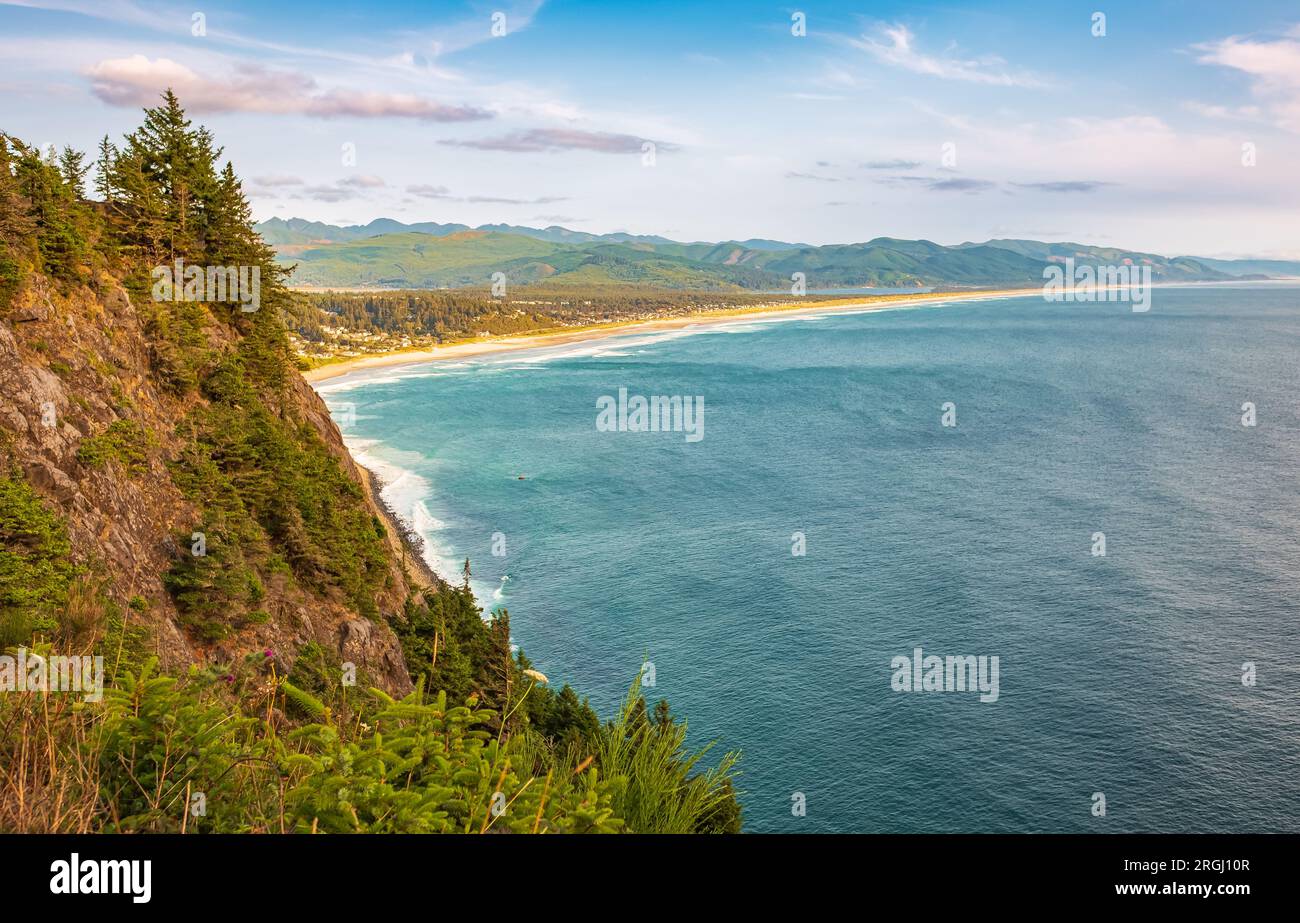 Neahkahnie south viewpoint hi-res stock photography and images - Alamy