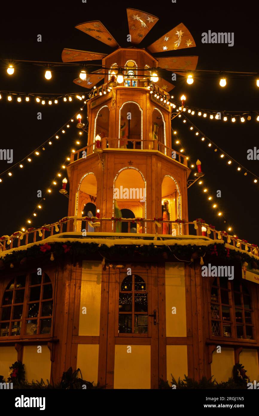 Holiday decorations of Coal Market - Targ Weglowy square in Gdansk ...
