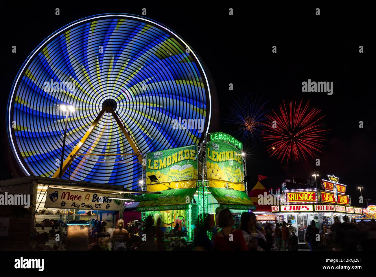 Ferris wheel fair fireworks hi-res stock photography and images - Alamy