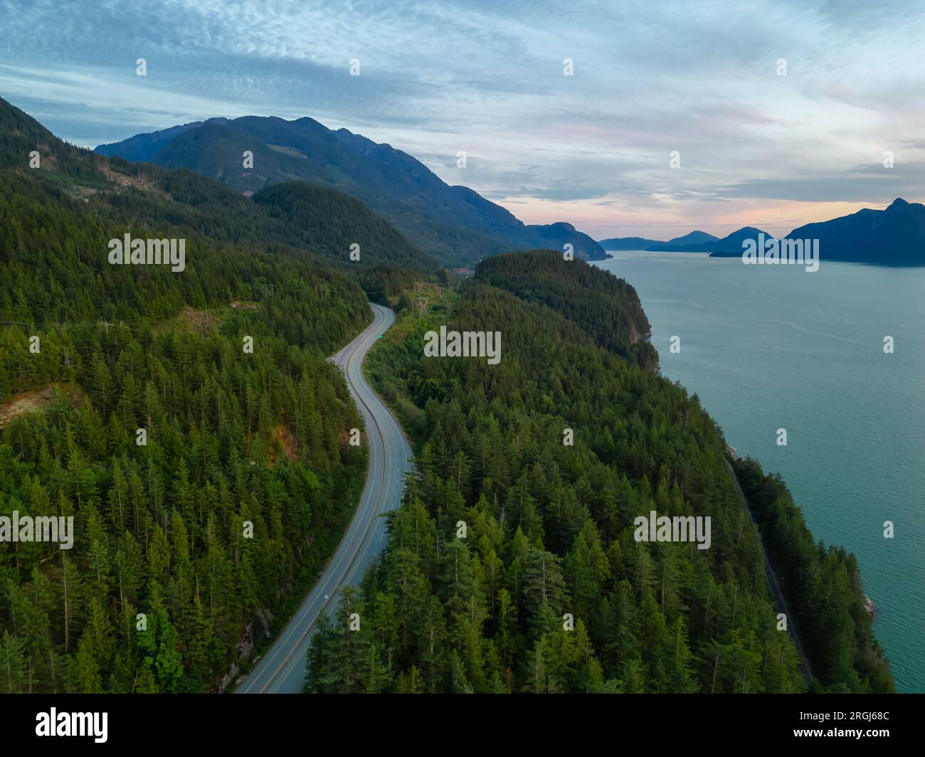 Scenic Highway on the ocean coast with mountain landscape. Sea to Sky ...