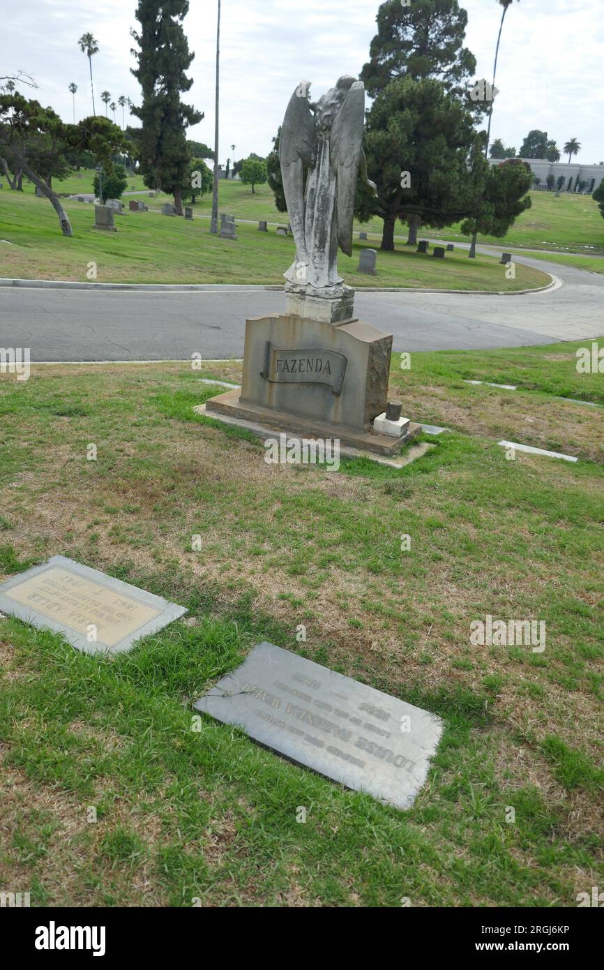 Inglewood, California, USA 8th August 2023 Actress Louise Fazenda Grave in Mignonette Section at ...