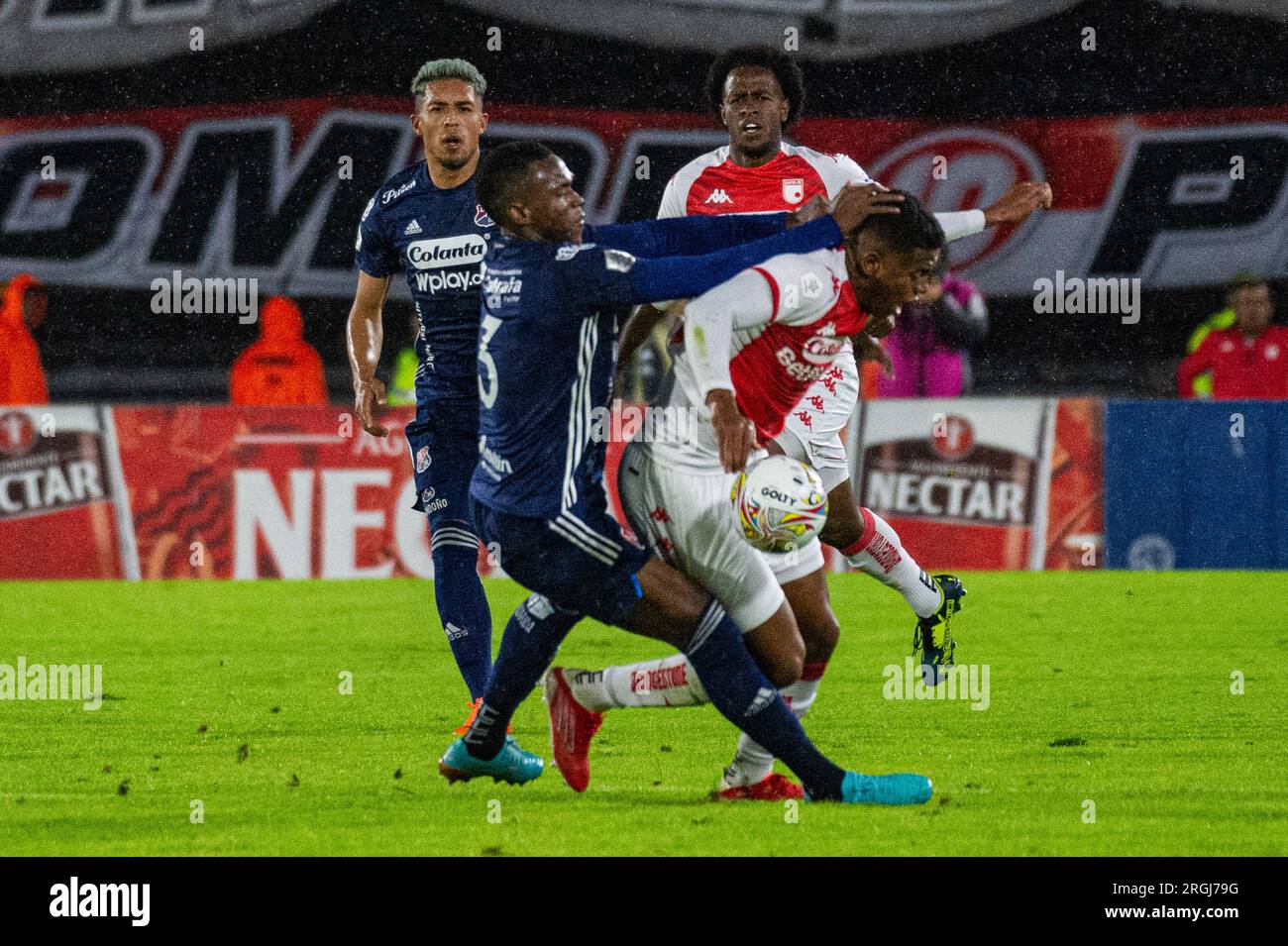 Offside traps hi-res stock photography and images - Alamy
