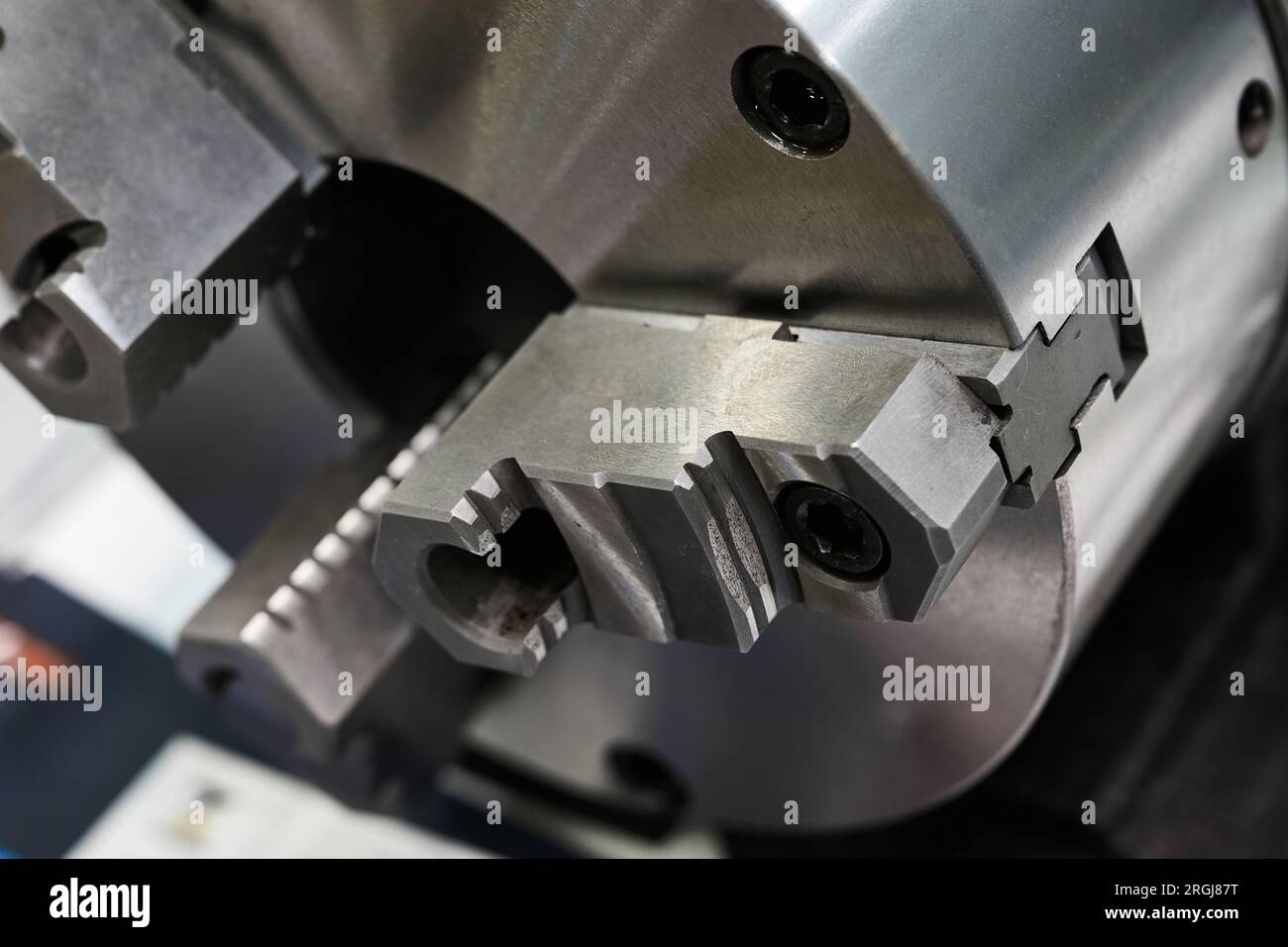 Lathe chuck macro shot Stock Photo - Alamy