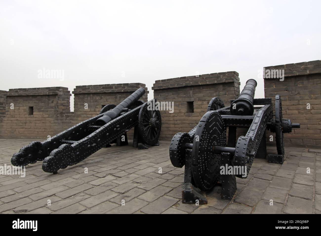 iron cannon in the ancient city walls, the ancient Chinese military ...
