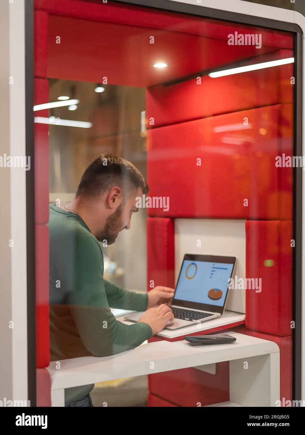 Businessman phone booth hi-res stock photography and images - Alamy