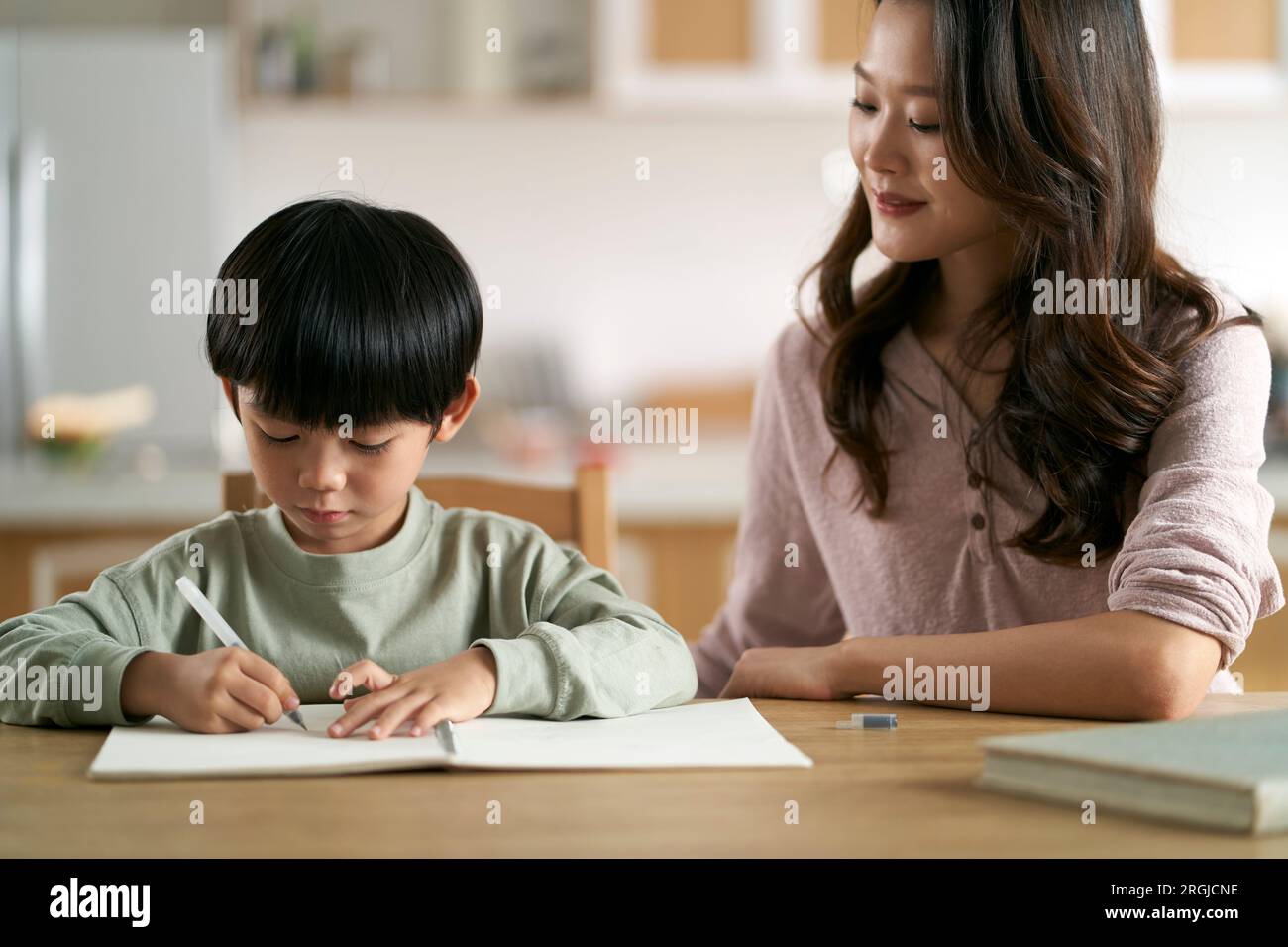 Teaching at home hi-res stock photography and images - Alamy