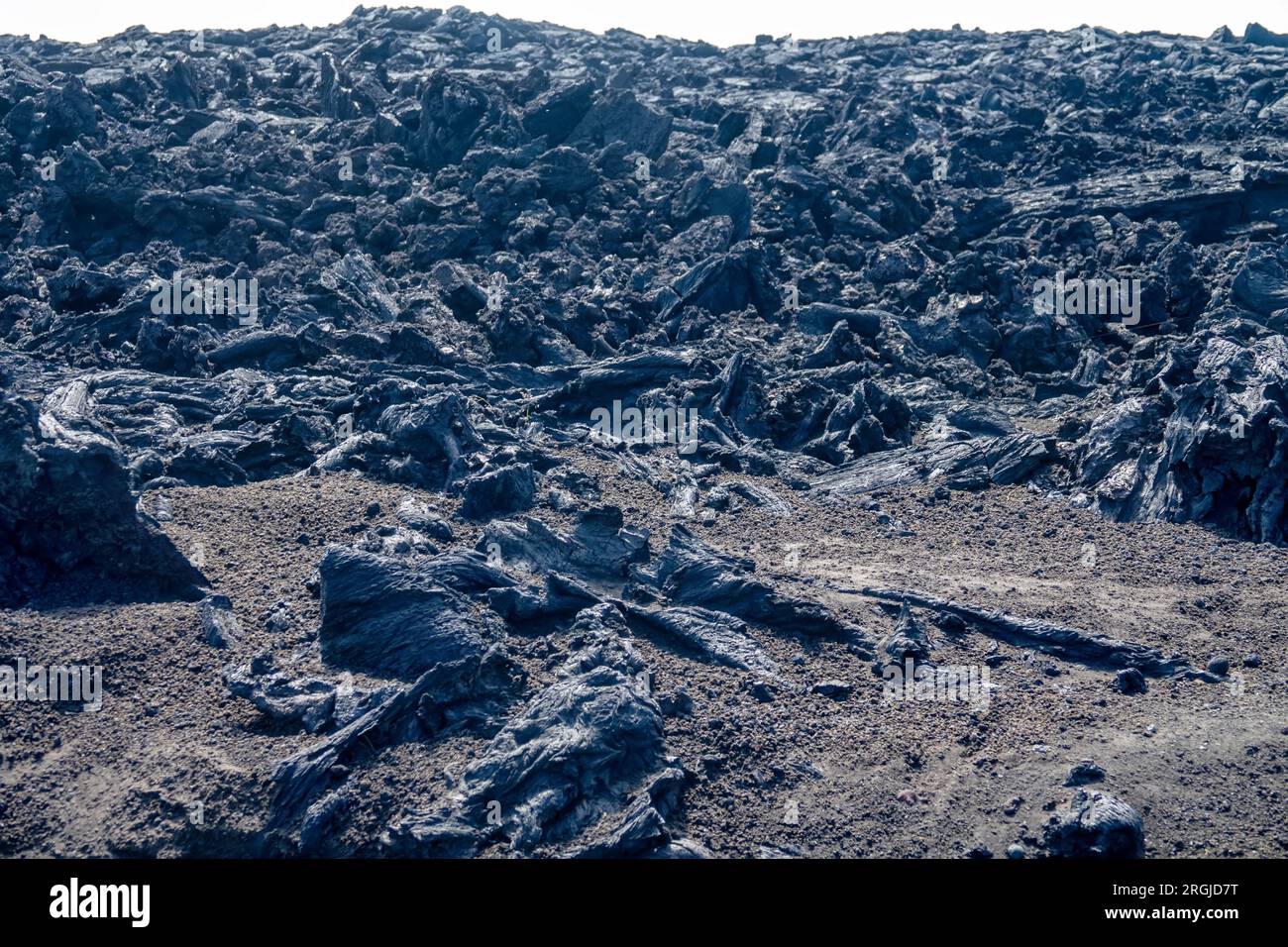 Variety of forms of basalt solidified lava (clinker, block-lava): hawaiian is main type of lava ...