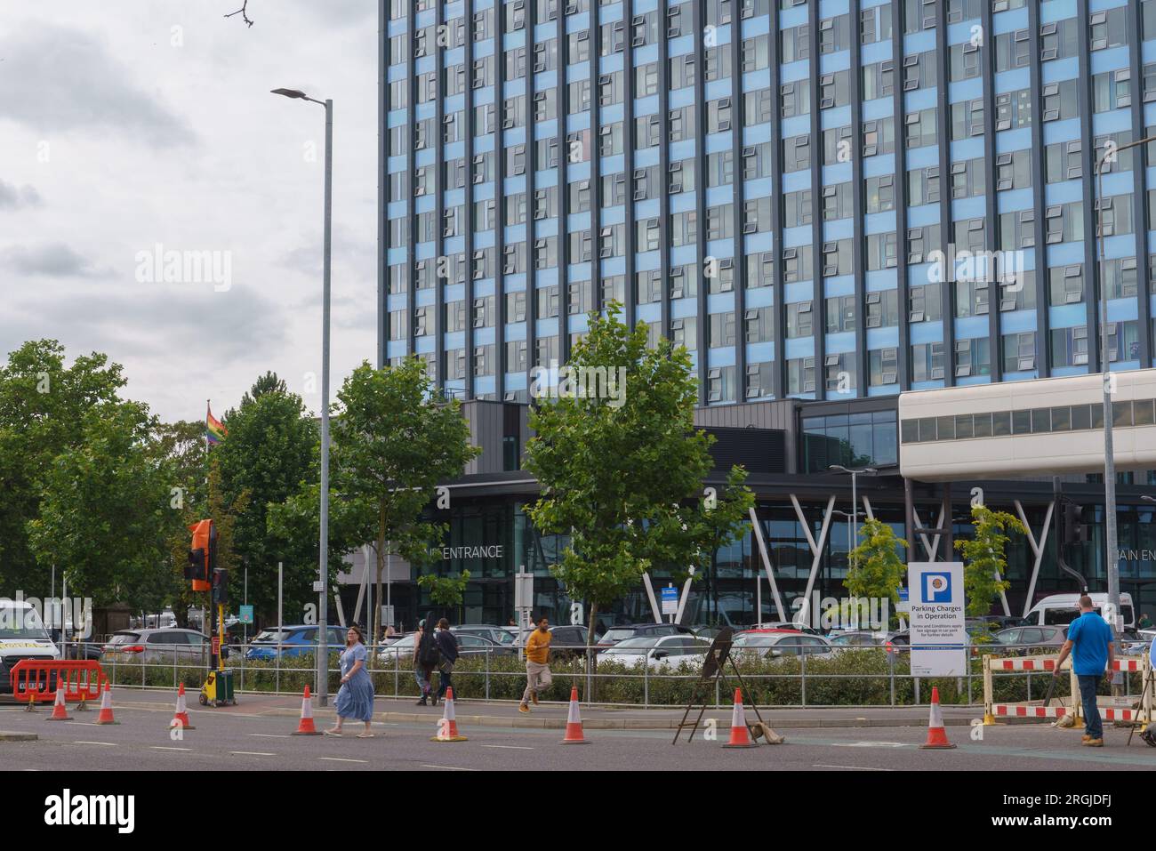 The main entrance of Hull Royal Infirmary, Hull, East Yorkshire (taken ...