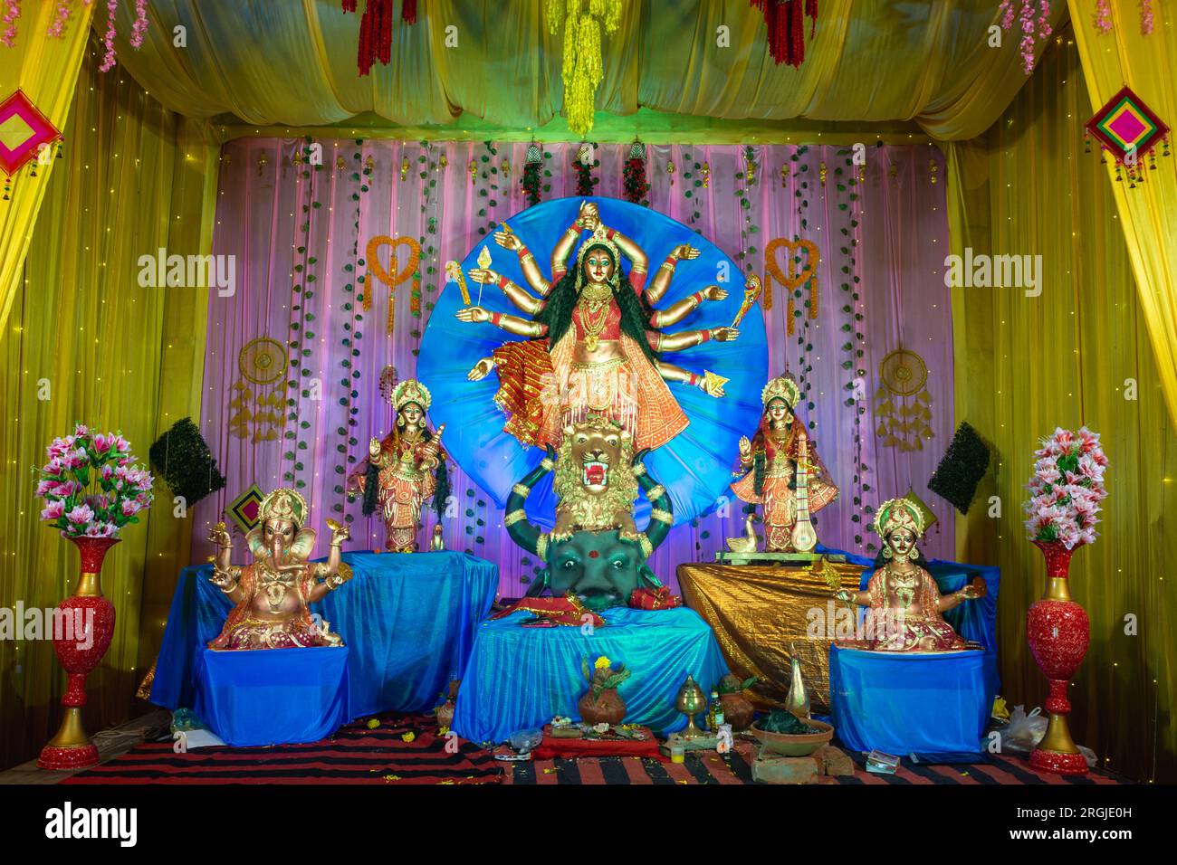 Navratri mata hi-res stock photography and images - Alamy