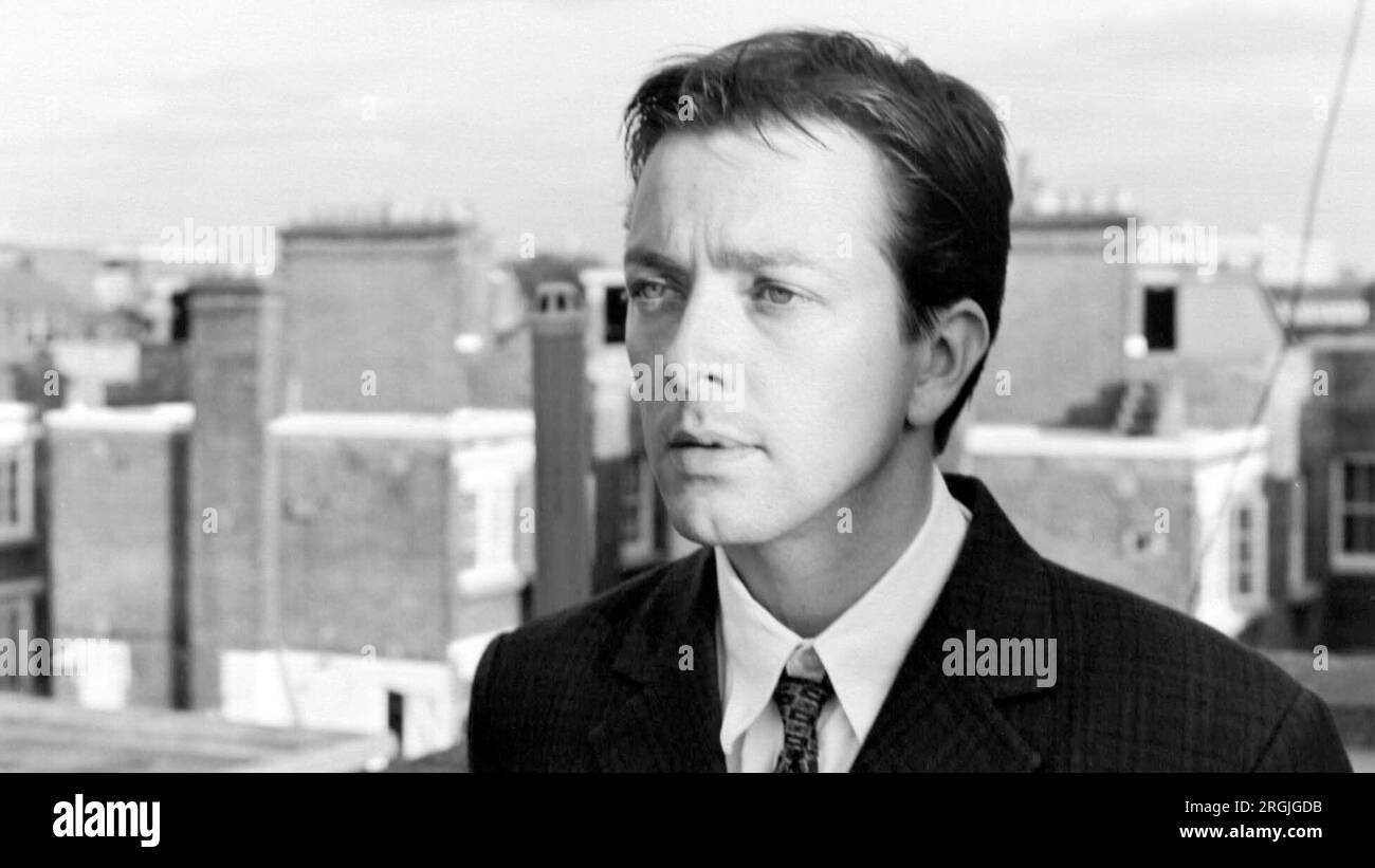 JEREMY THEOBALD in FOLLOWING (1998), directed by CHRISTOPHER NOLAN ...