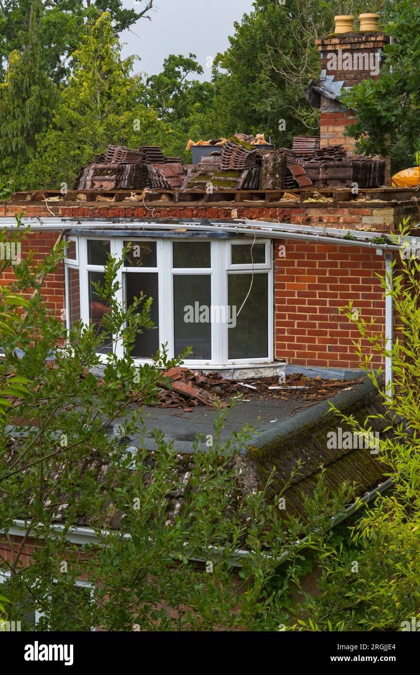 Roof tiles house hi-res stock photography and images - Alamy