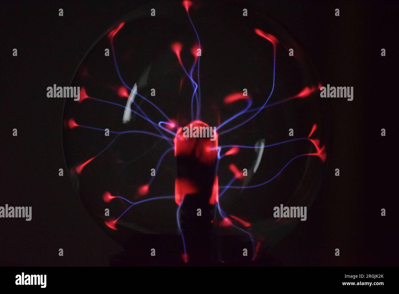 Plasma globe hi-res stock photography and images - Alamy