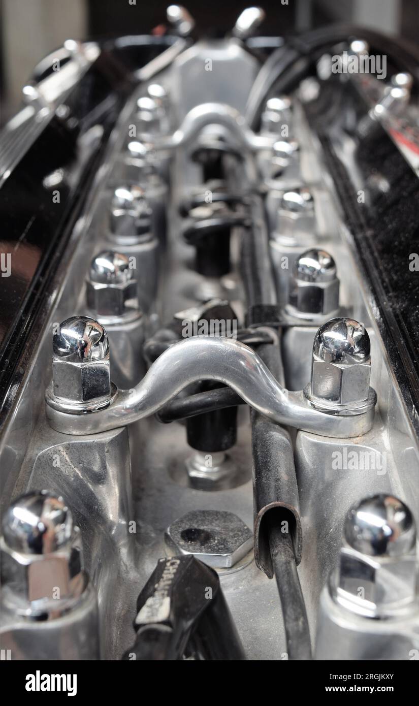 Chrome engine cover hi-res stock photography and images - Alamy