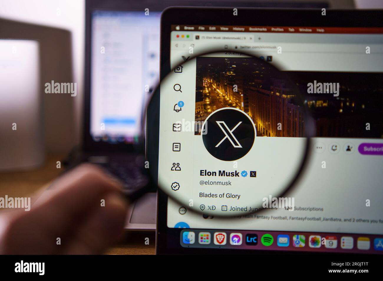X twitter social network and Elon Musk account on screen Stock Photo - Alamy