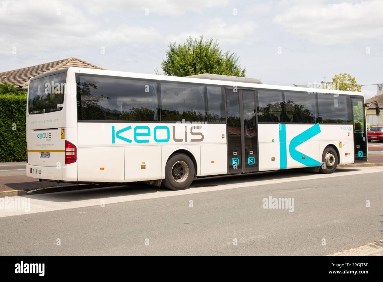 Bordeaux , France - 08 01 2023 : Keolis French passenger transport ...