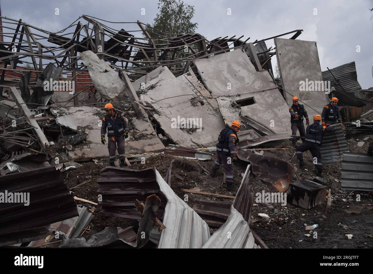 Moscow region. Sergiev Posad. Analysis of the rubble at the site of the ...