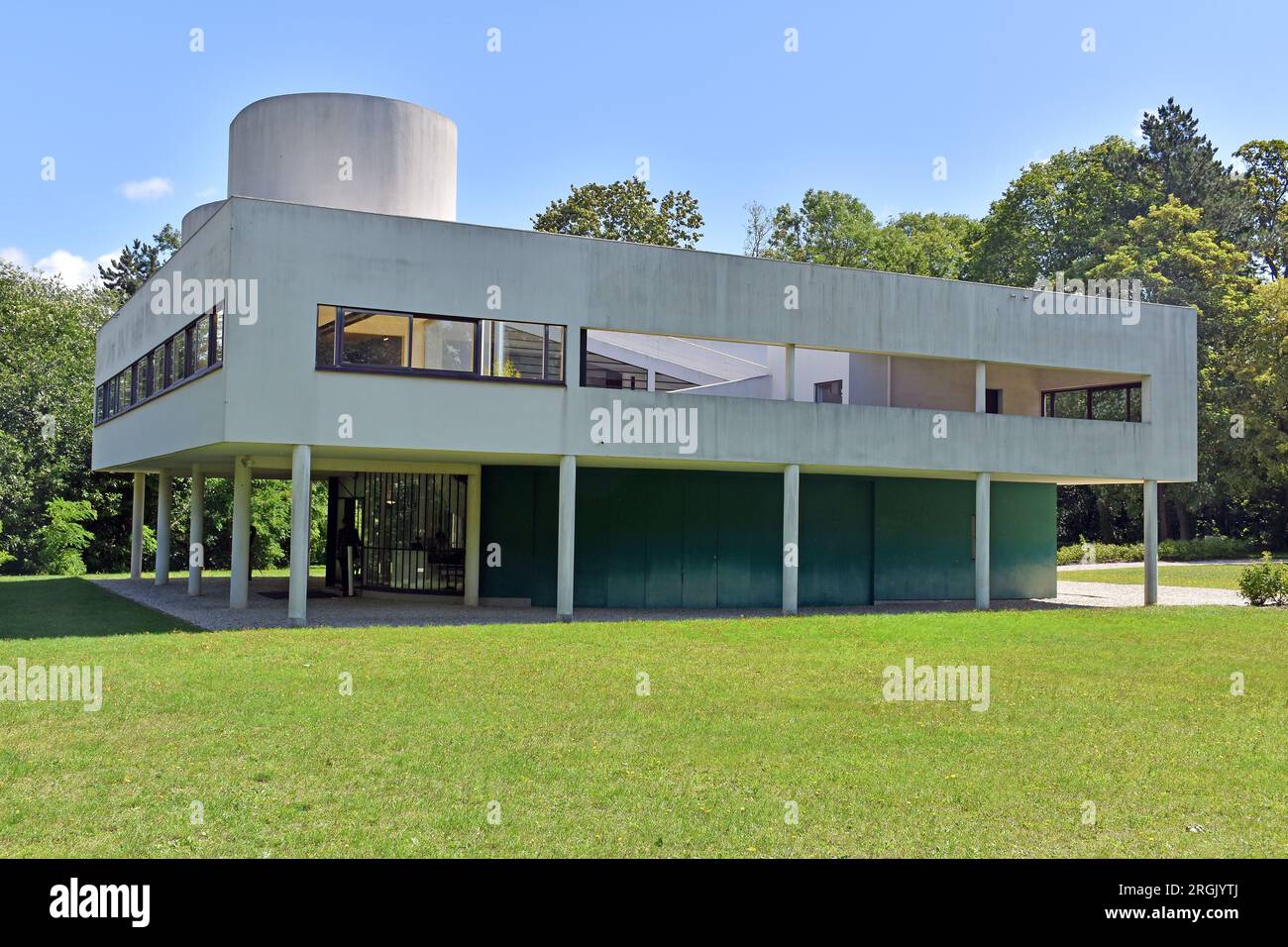 Villa Savoye, a masterpiece of the Modern Movement, architect Le ...
