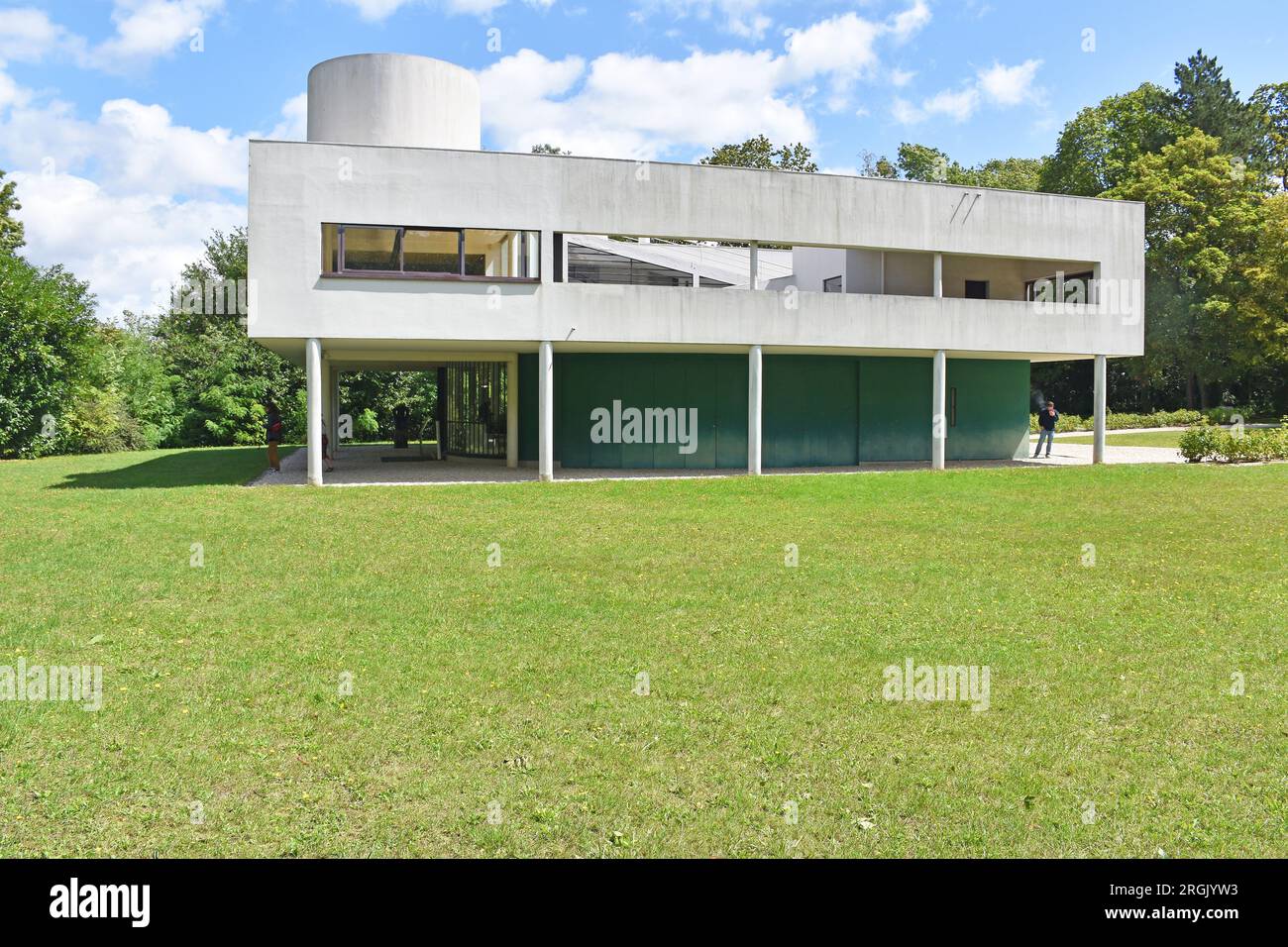Villa Savoye, a masterpiece of the Modern Movement, architect Le ...