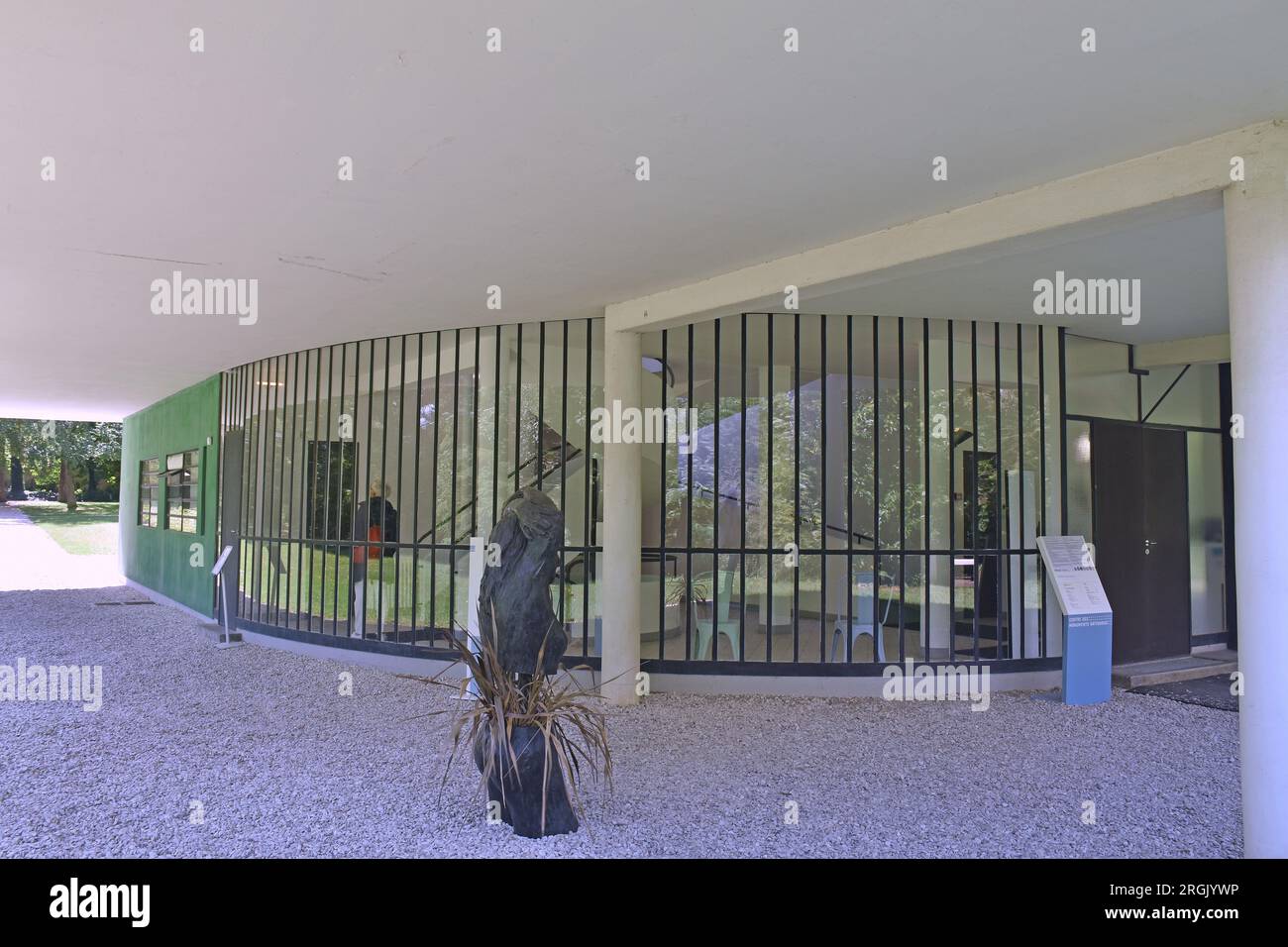 Villa Savoye, a masterpiece of the Modern Movement, architect Le ...