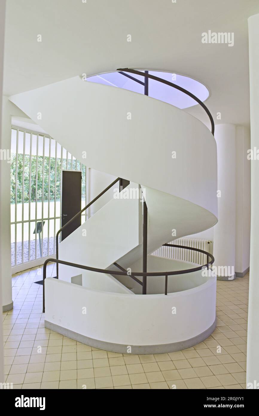 Villa Savoye, a masterpiece of the Modern Movement, architect Le ...