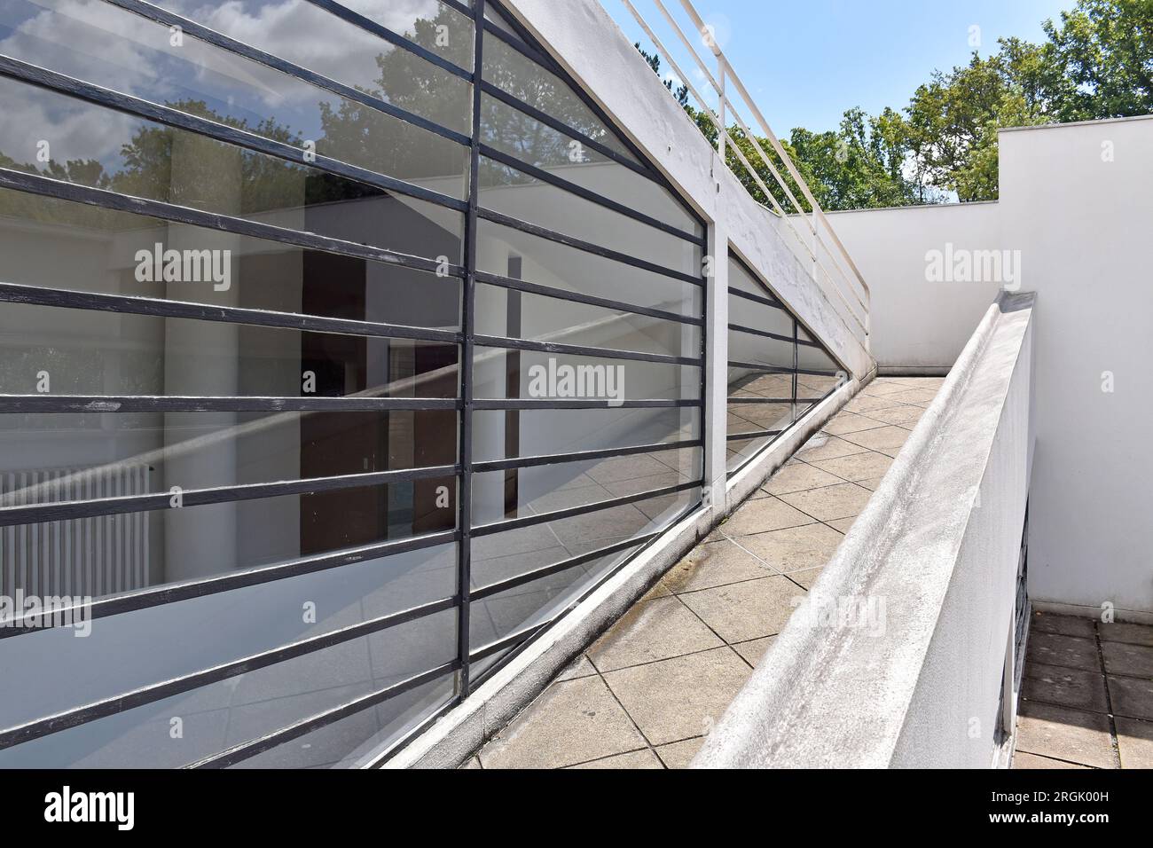 Villa Savoye, a masterpiece of the Modern Movement, architect Le ...